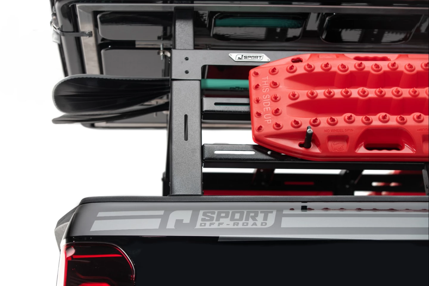 Honda sends an unlikely Ridgeline overlander to the Nevada desert