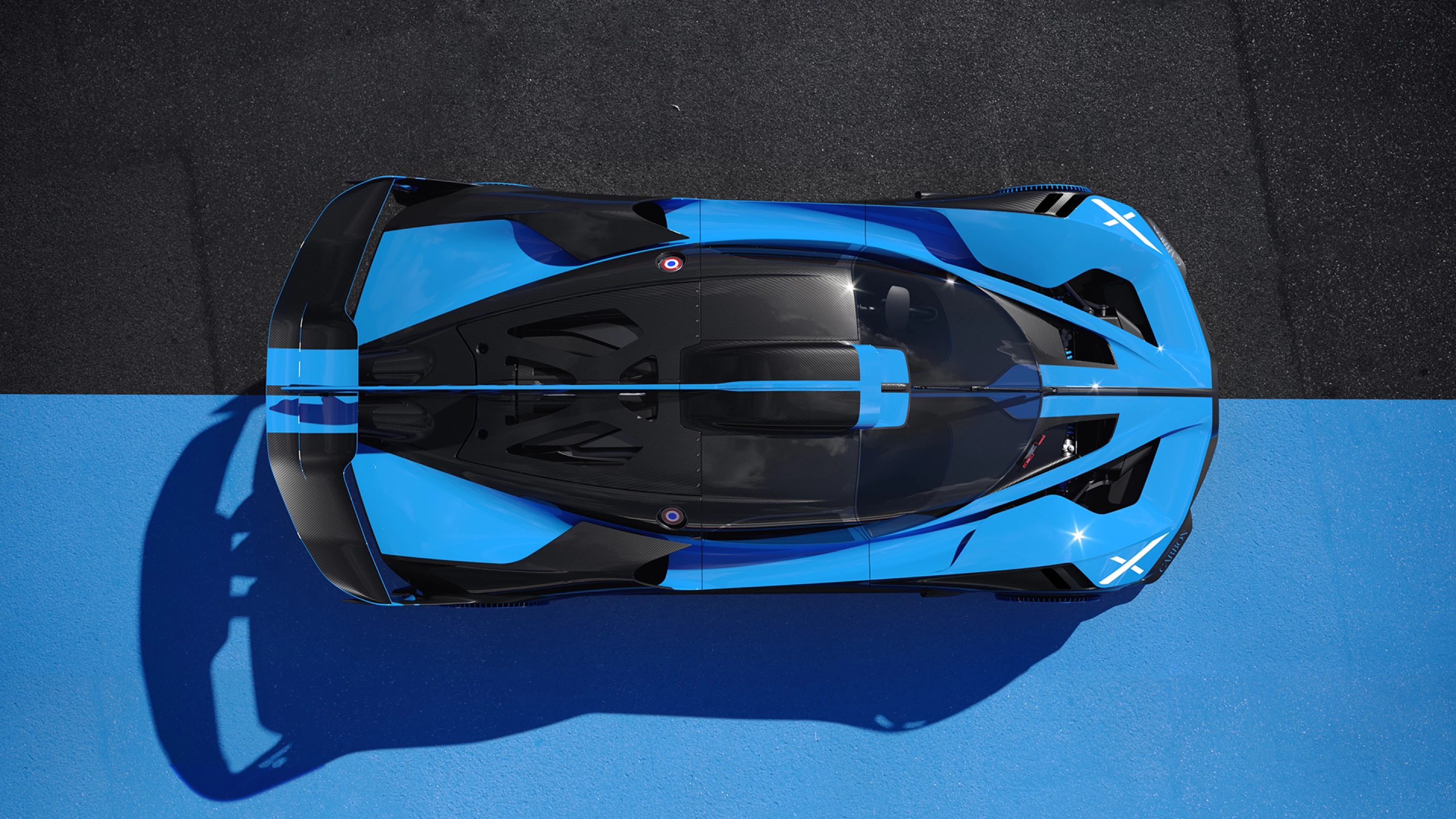 F1-grade Bugatti Bolide reaches 311+ mph with shape-shifting air scoop