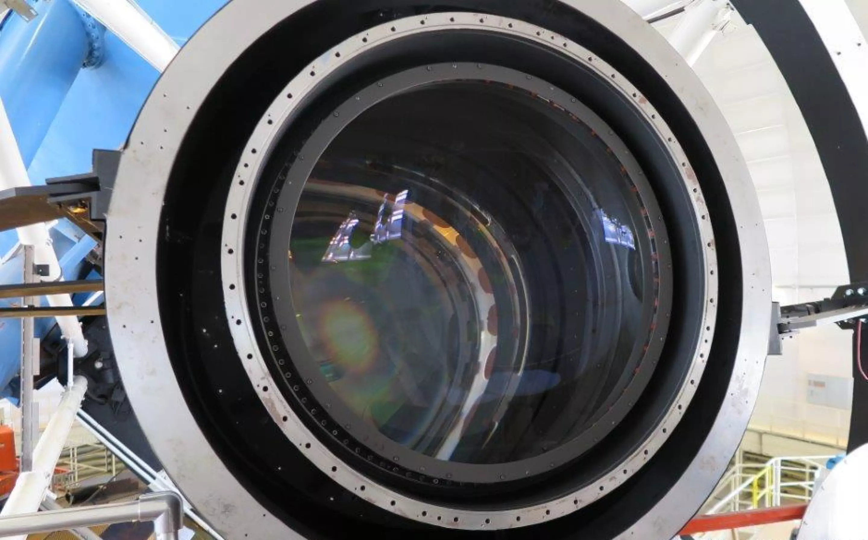 Dark Energy instrument snaps its first shot of the sky