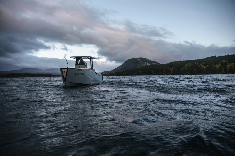 Modular, connected e-boat slips into US waters like an electric eel