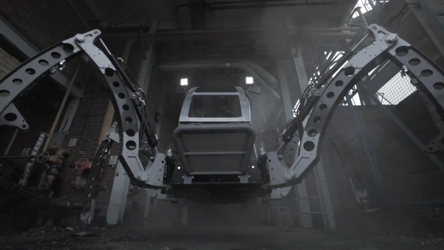 Mantis – a two ton turbo diesel hexapod you can drive
