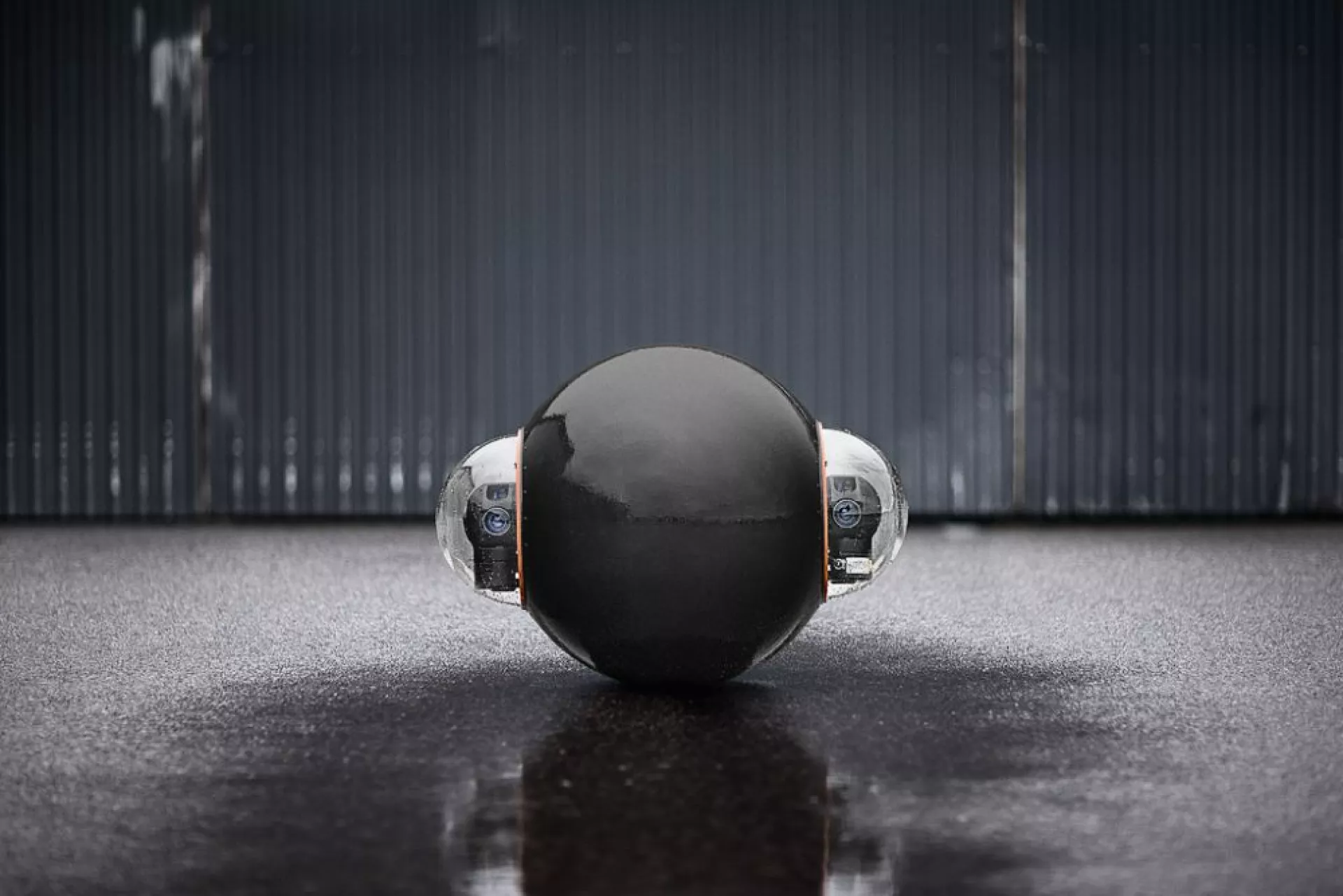 Rotundus GroundBot spherical surveillance robot broadcasts live in 3D