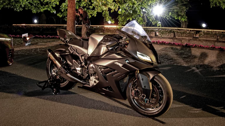 BMW unveils Concept RR, hinting at 6th gen superbike