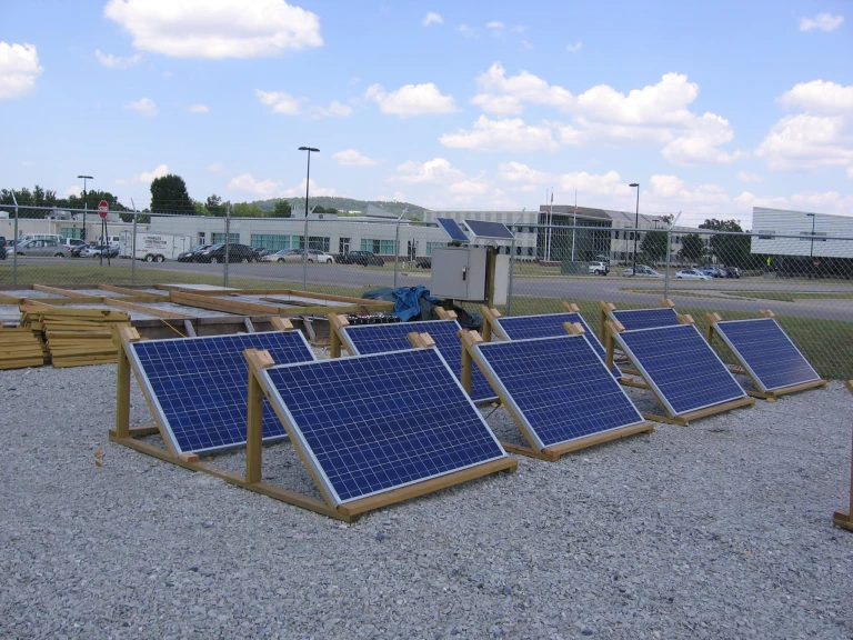 Using solar power to keep runways ice-free