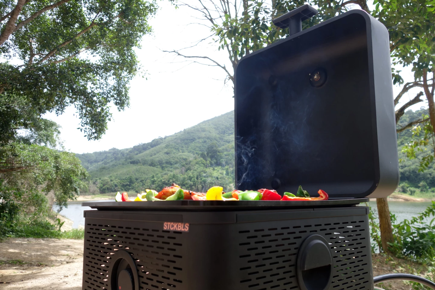 Modular, stackable BBQ and cooler system streamlines your next grill-out