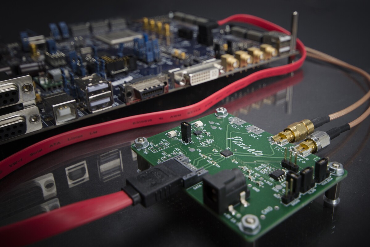 World's first fully digital radio transmitter built purely from ...