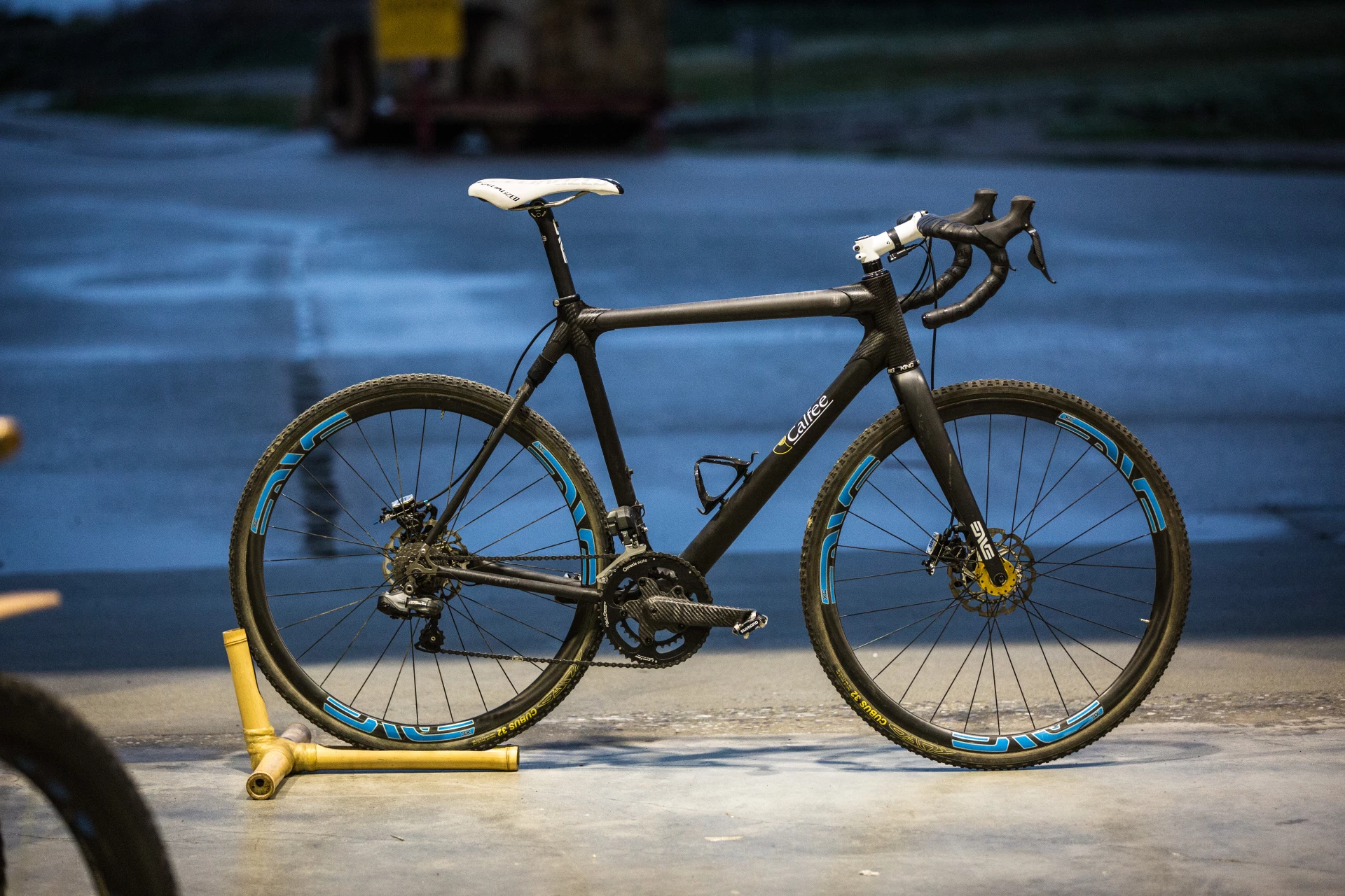 Craig Calfee: Rear suspension will revolutionize road-race cycling