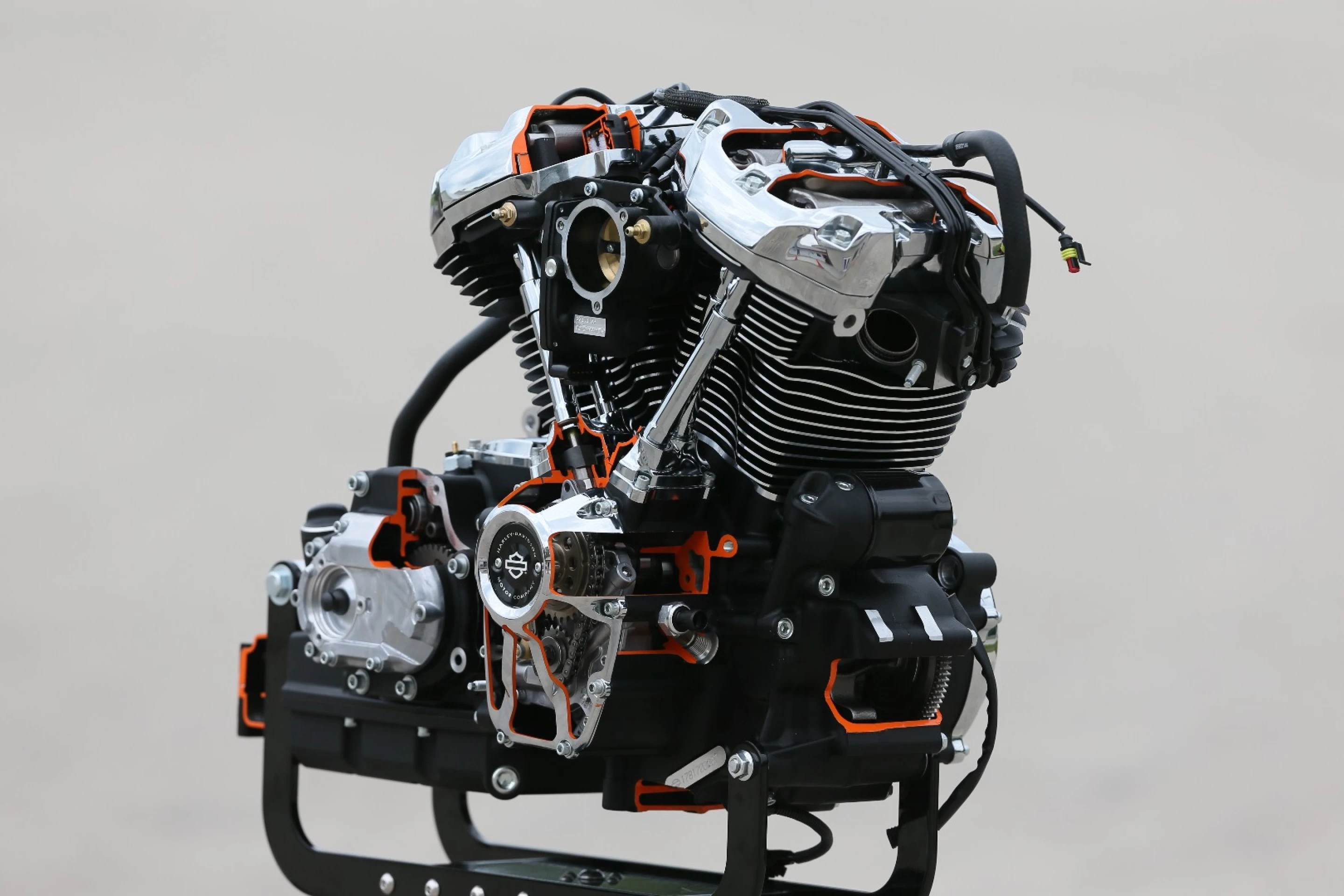 Harley-Davidson's all-new V-Twin: More power, more torque, less ...