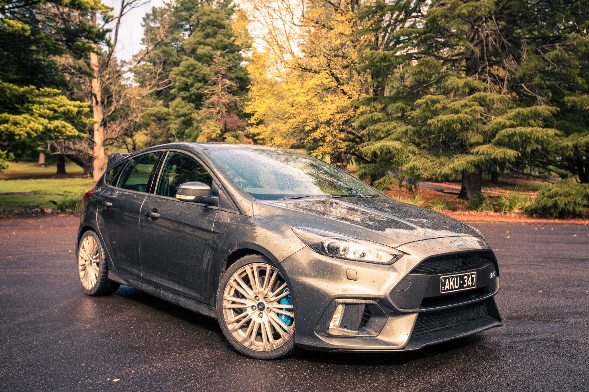 Ford Focus RS review: Hyper hatch