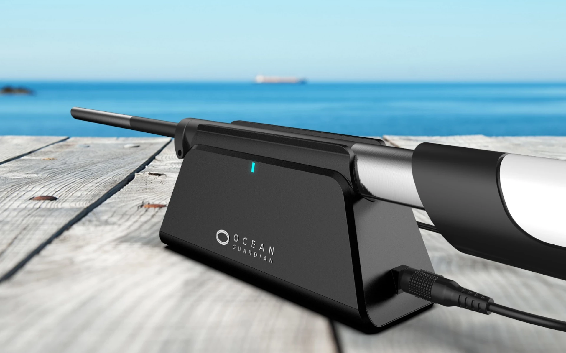 Handheld eSpear is designed to deter sharks with an electrical field