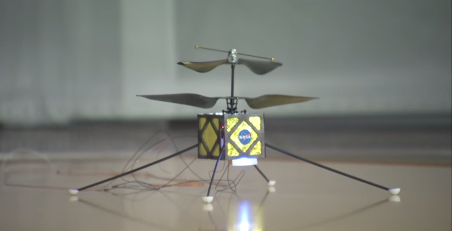 NASA developing robotic helicopter scout for Mars rovers