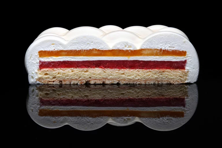 Architect turned cake-maker serves up mouth-watering geometric 3D ...