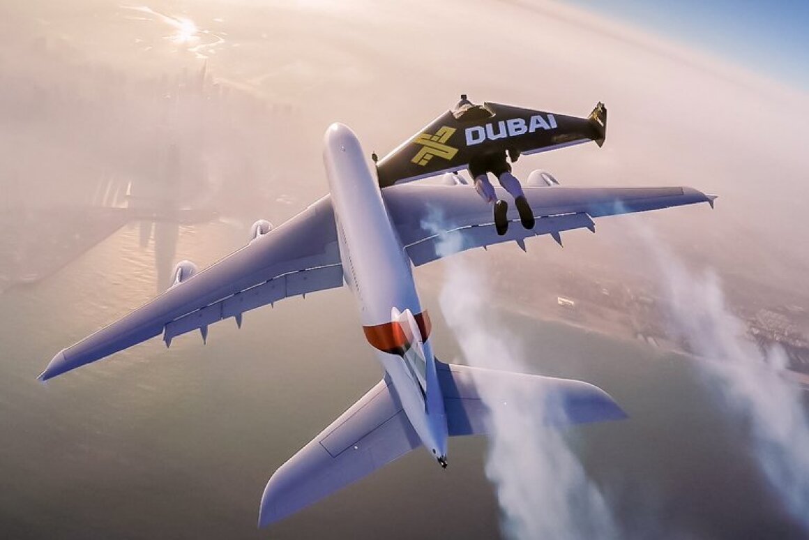 Jetman soars over Dubai in formation with Airbus A380