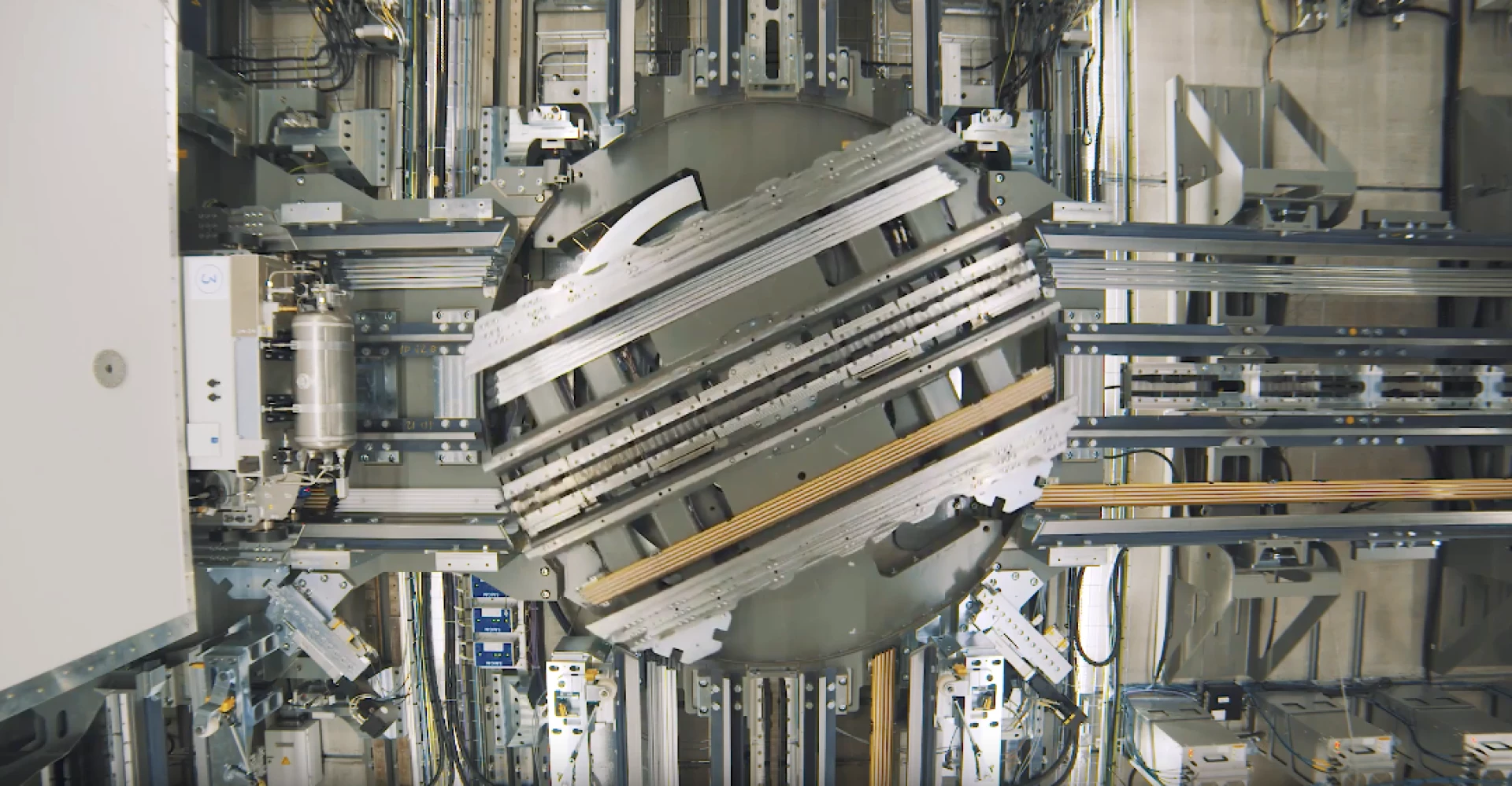 Wonka-style multi-directional elevator is finally a reality