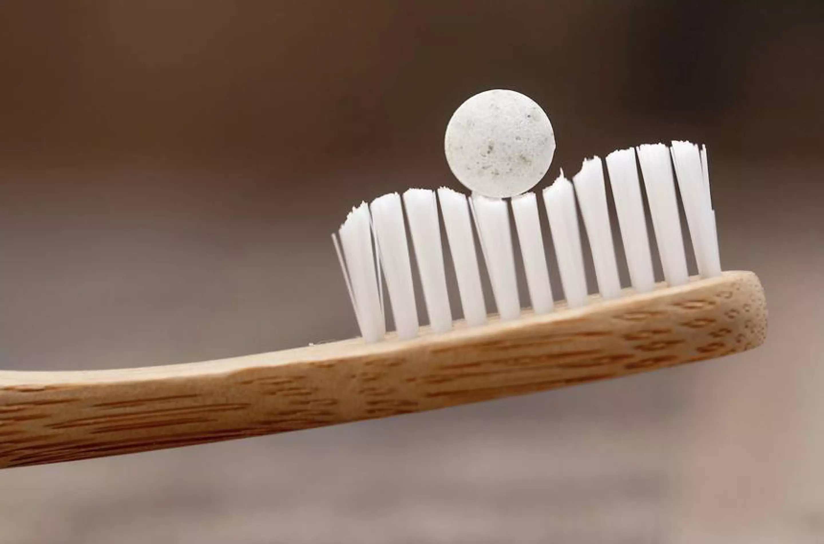 Canadian duo invent a toothpaste tablet to eliminate plastic tubes