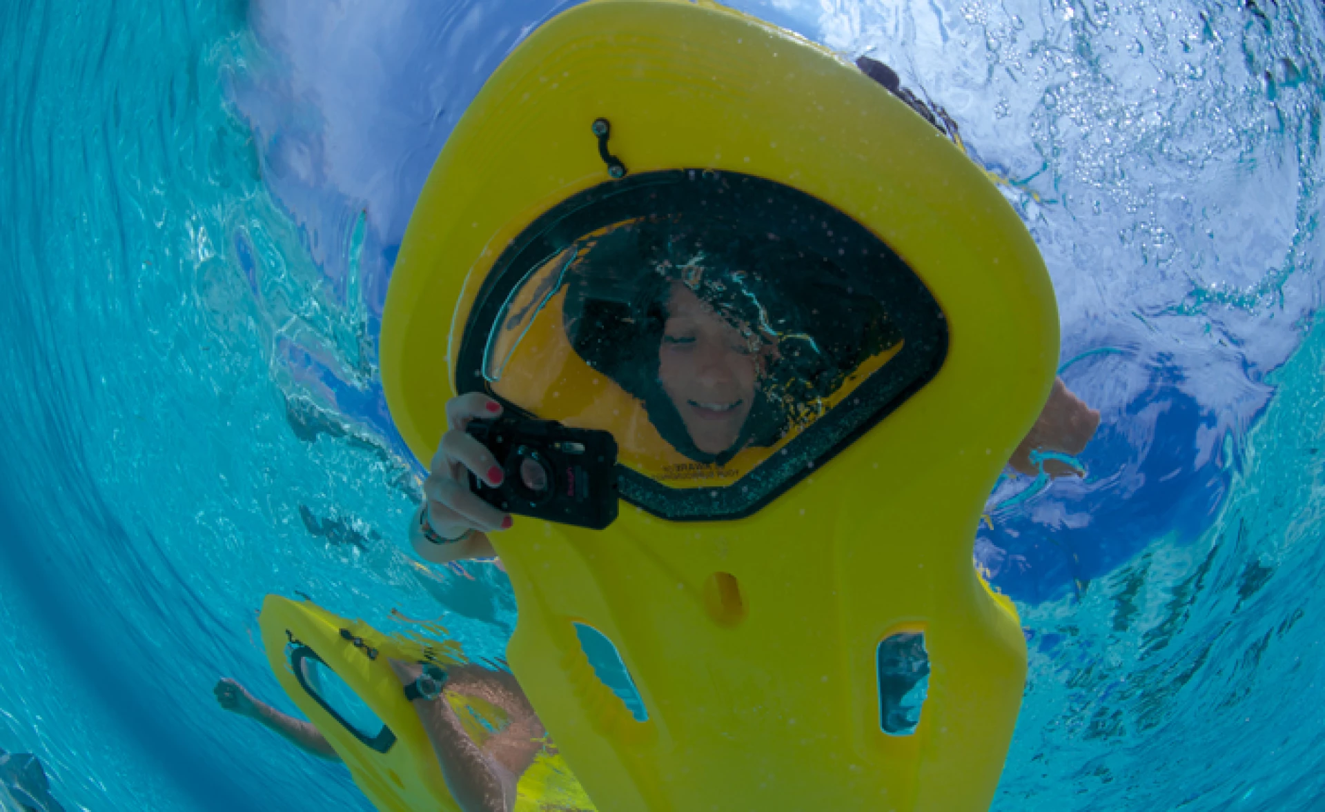 Zayak Sea Sled clears the way for underwater close-ups