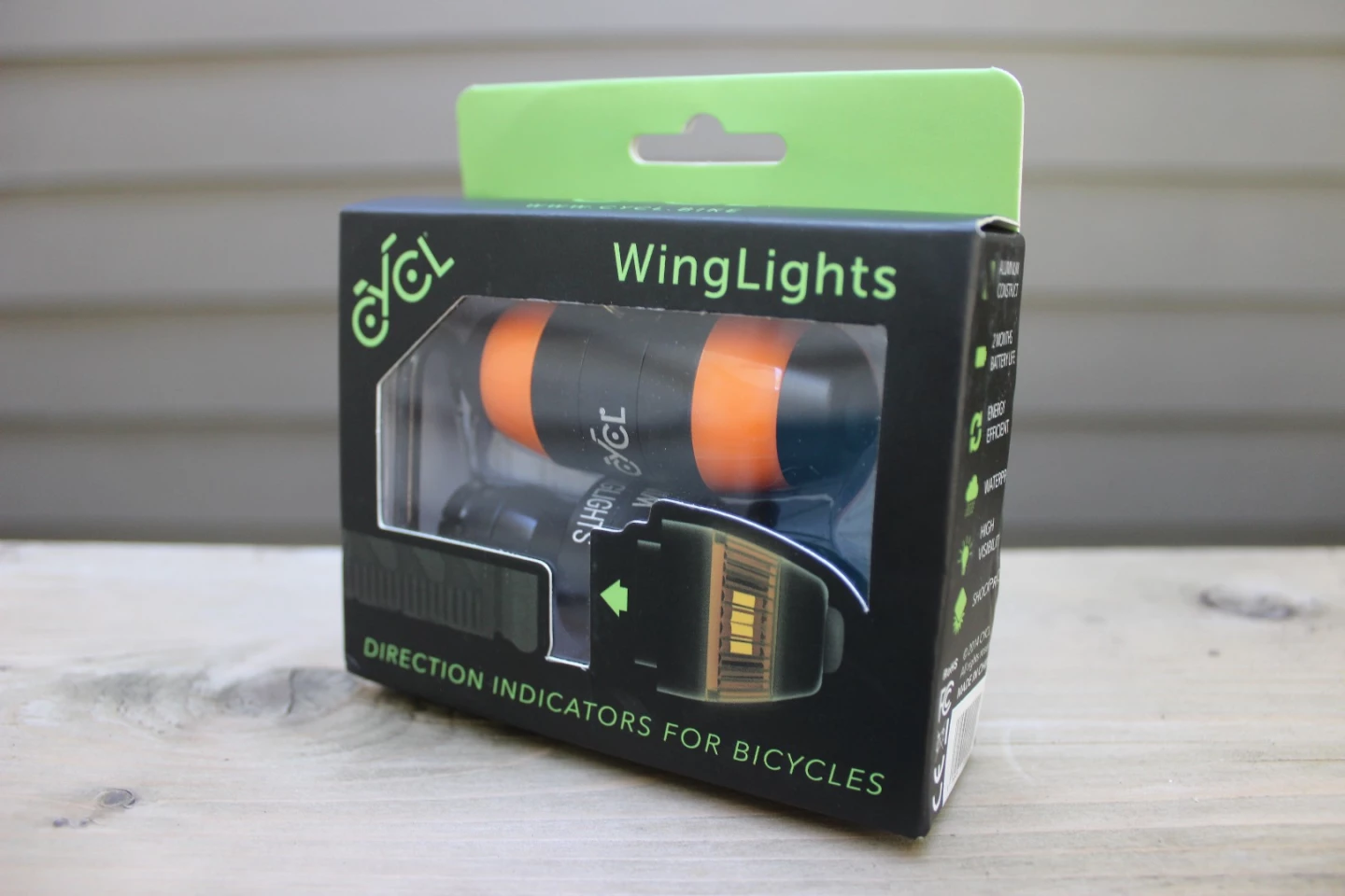 Review: WingLights bike turn indicators have a certain magnetism