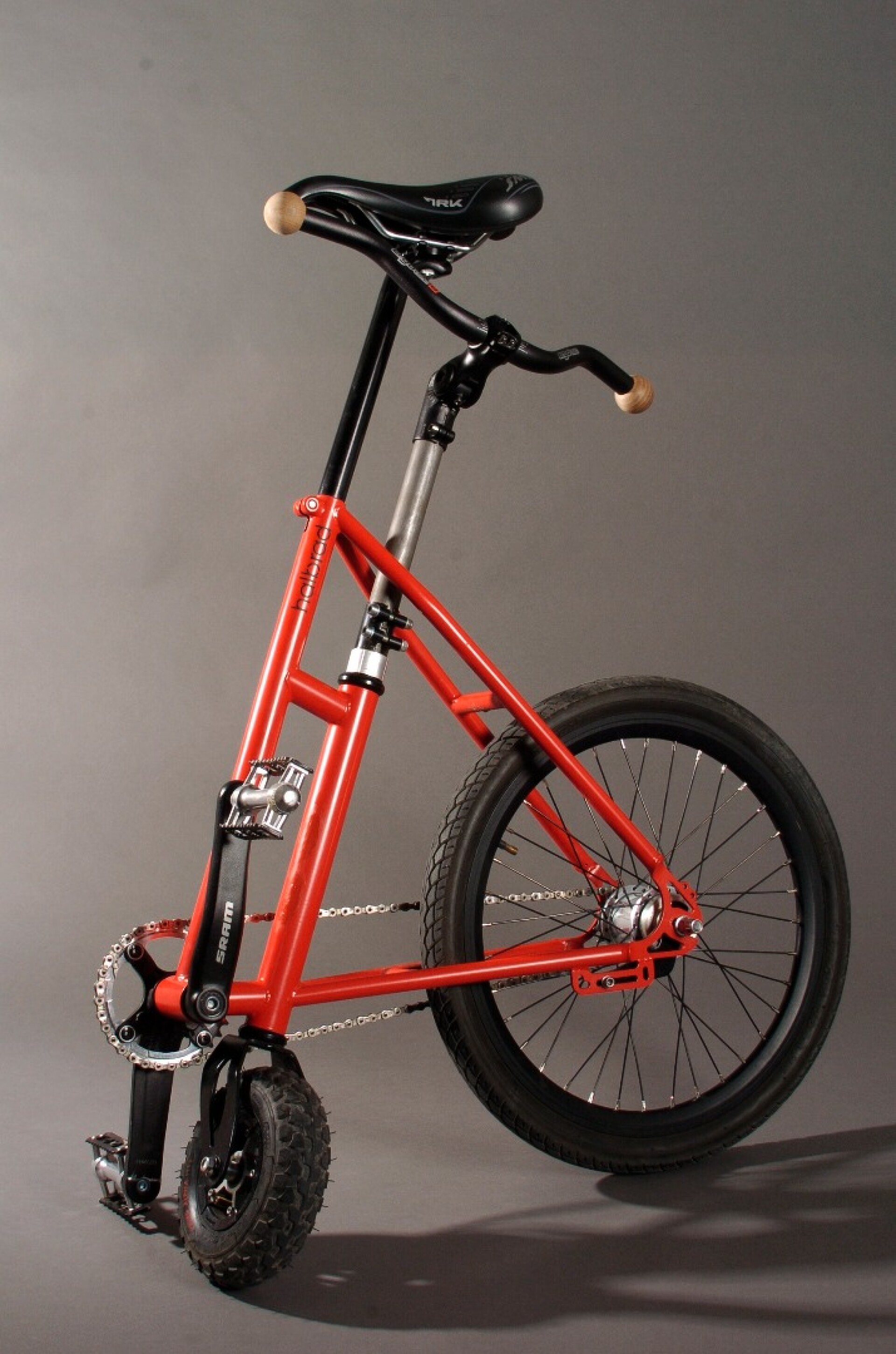 Halbrad half-bike is a rolling rear triangle for the streets