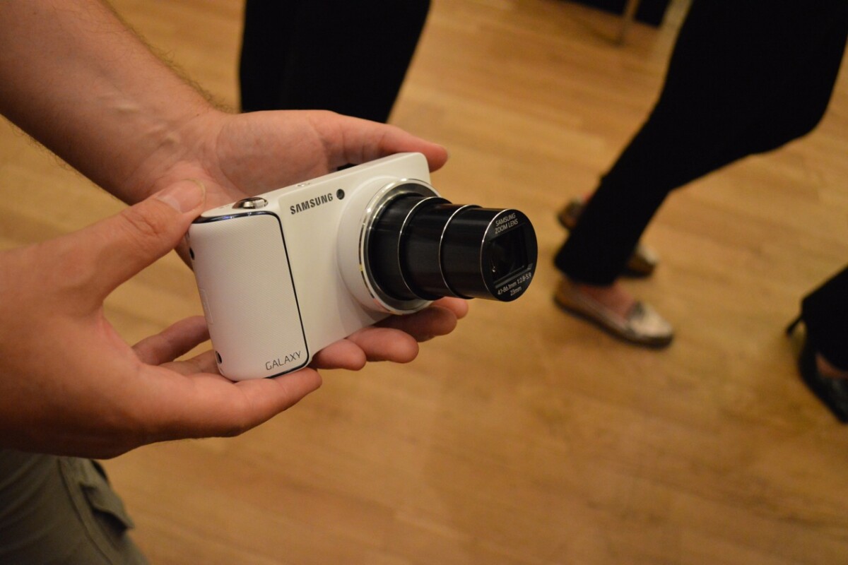 samsung young camera