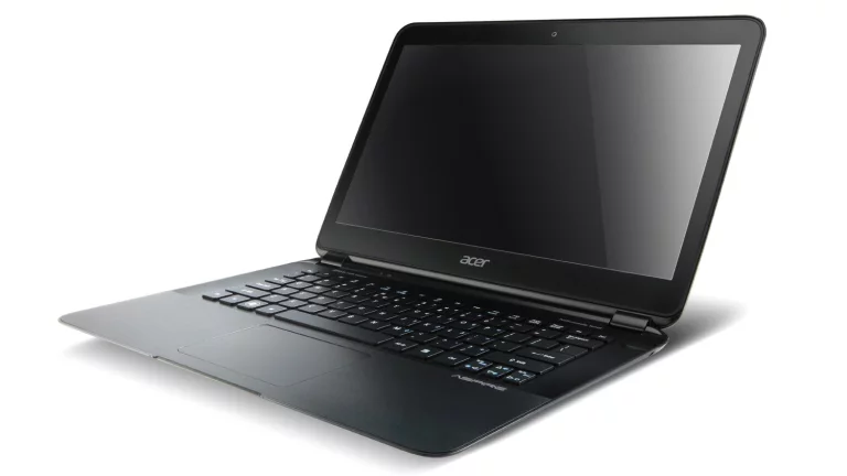 Acer outs new Ultrabooks, previews AcerCloud online storage