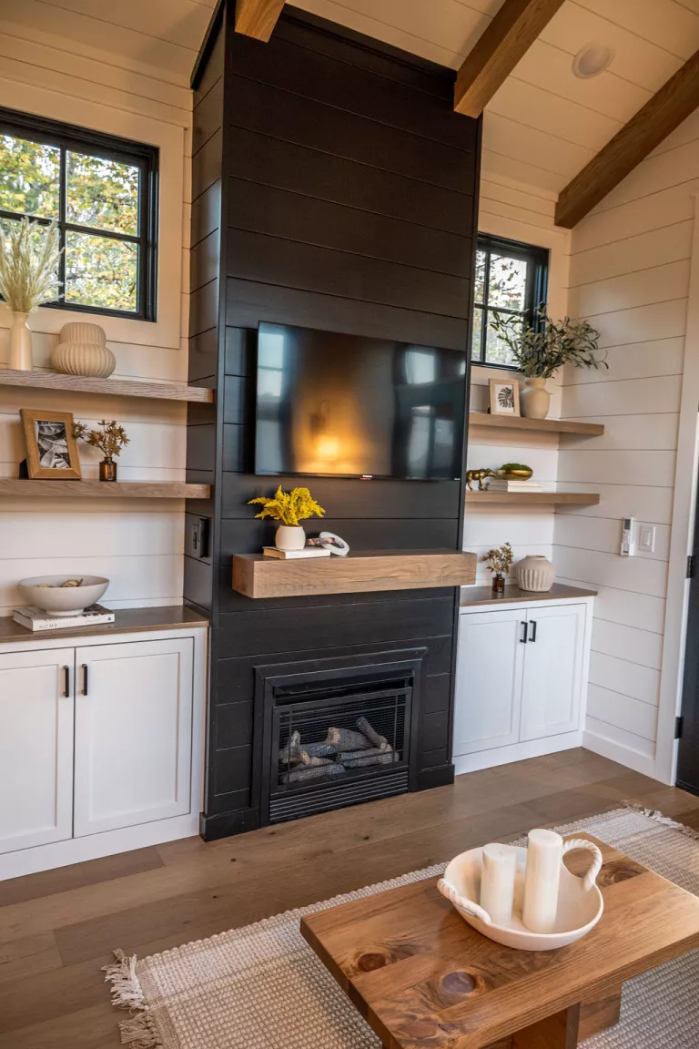 Luxurious tiny house puts cottage living on wheels