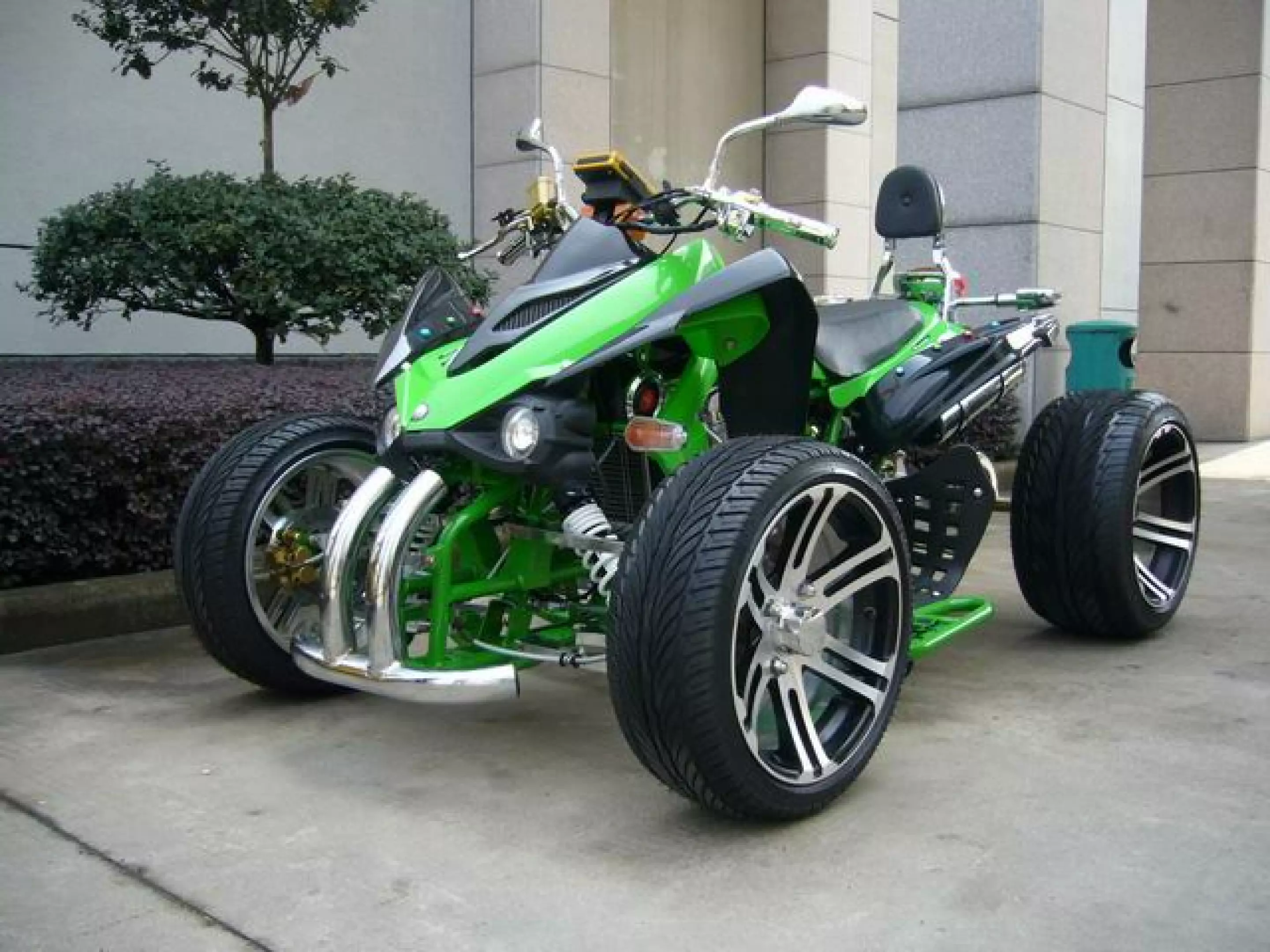 The Venom Evil street legal quad