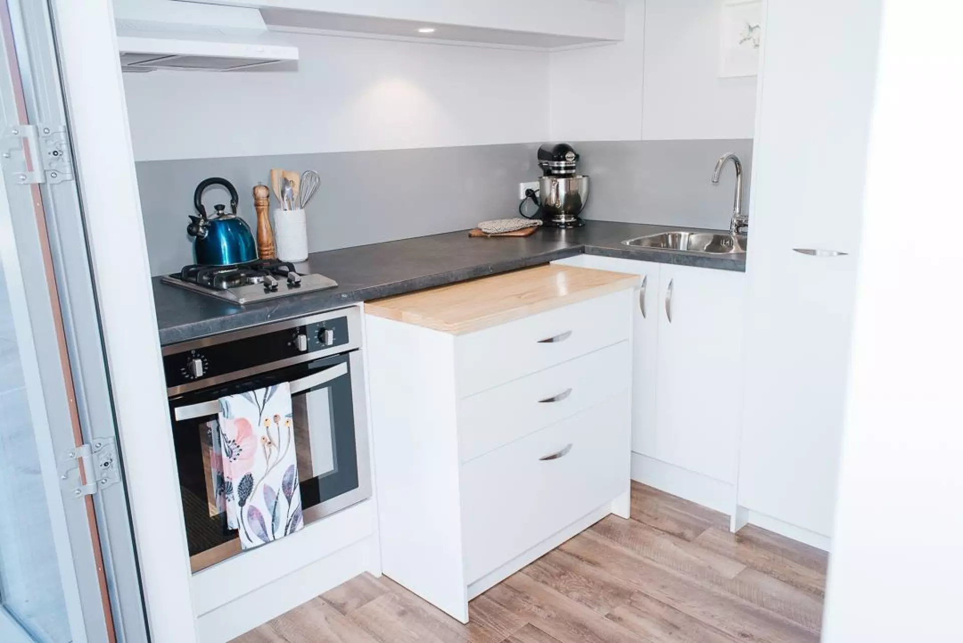 Tiny house fits lots of living space into small footprint