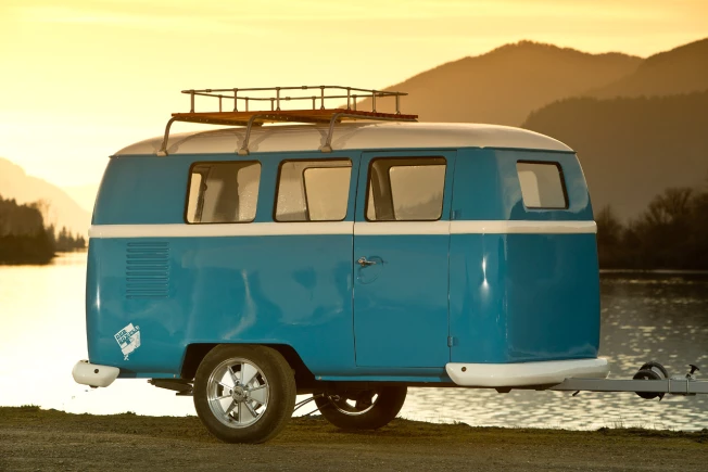 Dub Box makes a smaller, lighter VW Microbus caravan