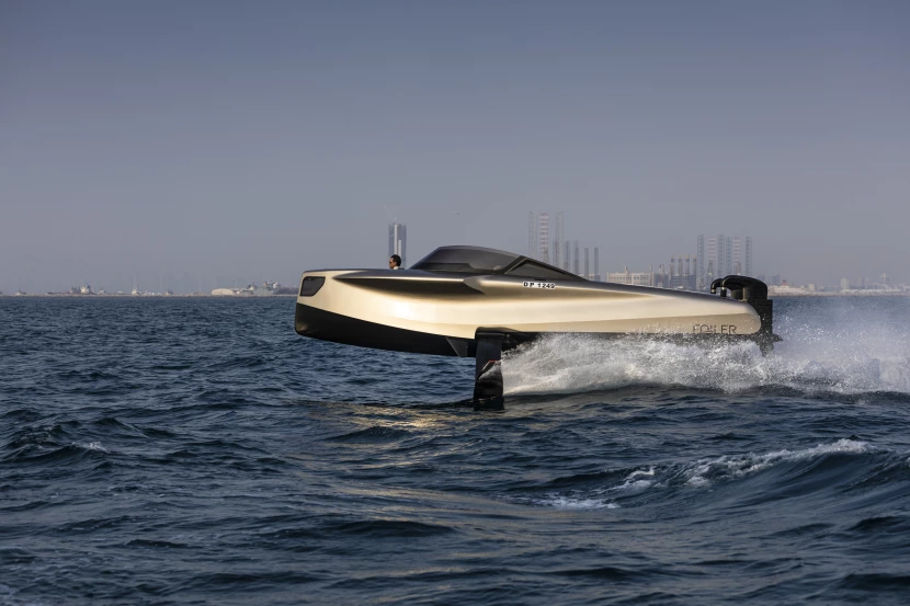 Enata's 2020 carbon fiber Foiler hydrofoil power boat