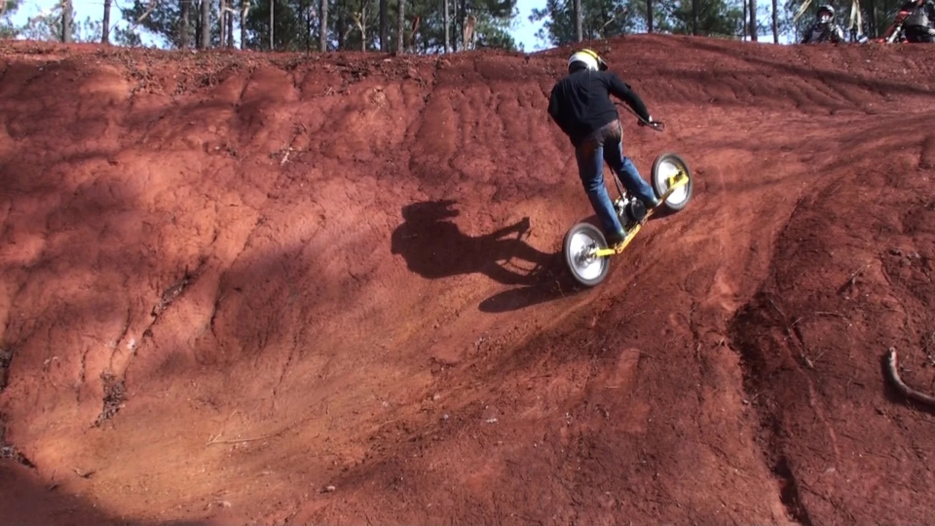 Motocrossboard stand-on light motorcycles now available for preorder