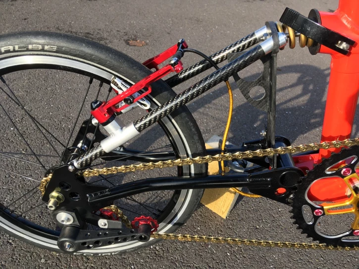 One-of-a-kind folding bike may be the lightest ever