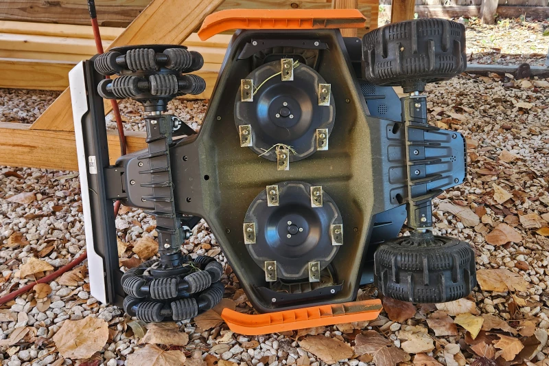 Luba 2 AWD review: The robotic lawn mower for challenging yards