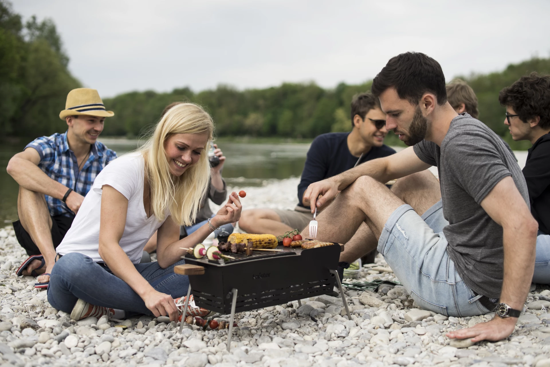 This barbecue fits on your bike