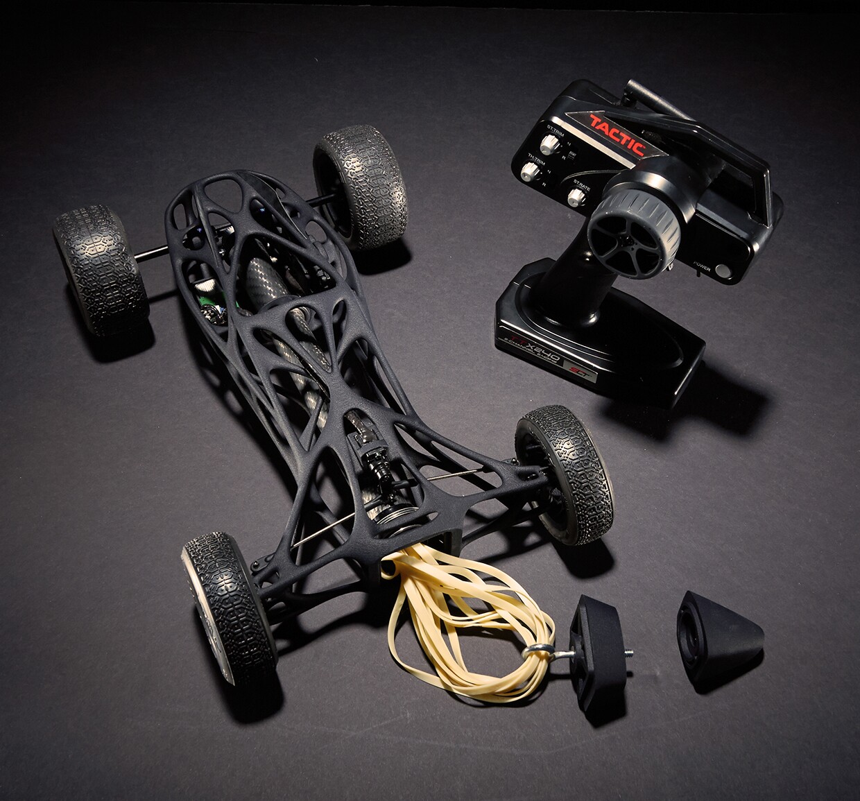 Students create the ultimate rubber band race car