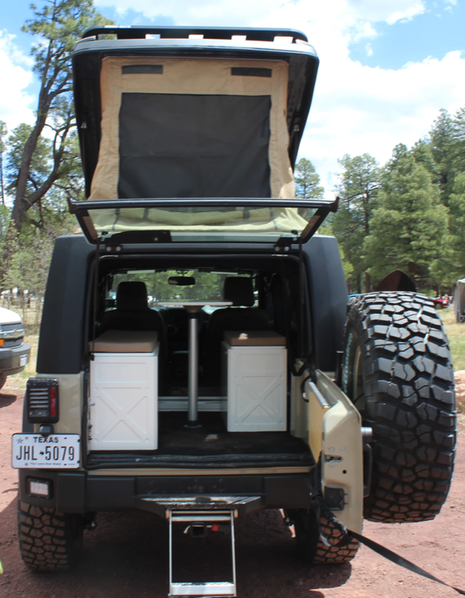 Jeep Wrangler becomes the ultimate pop-up adventure camper with new JXL ...