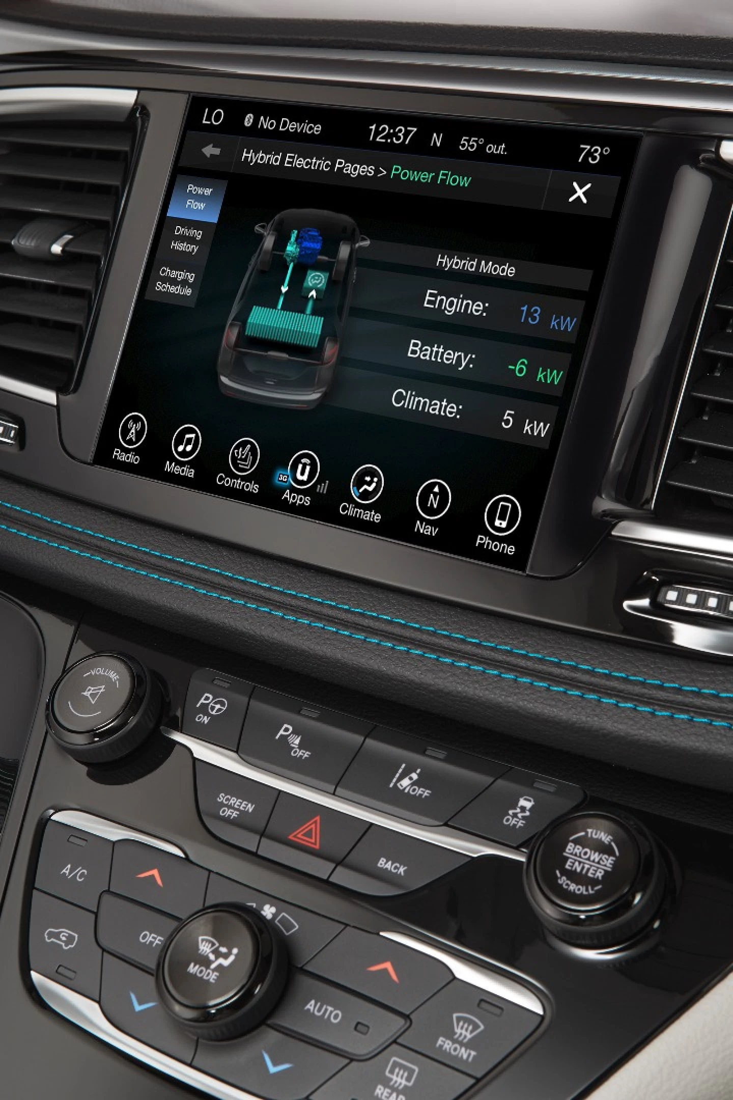 Review: 2017 Chrysler Pacifica Hybrid is plug-in goodness for the whole ...