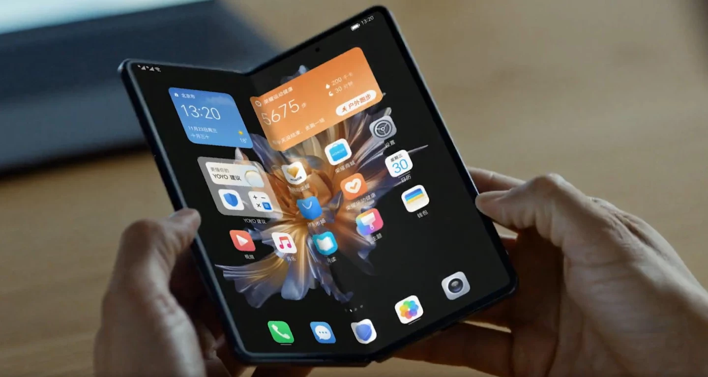 Honor's next-gen foldable phone to be available beyond China
