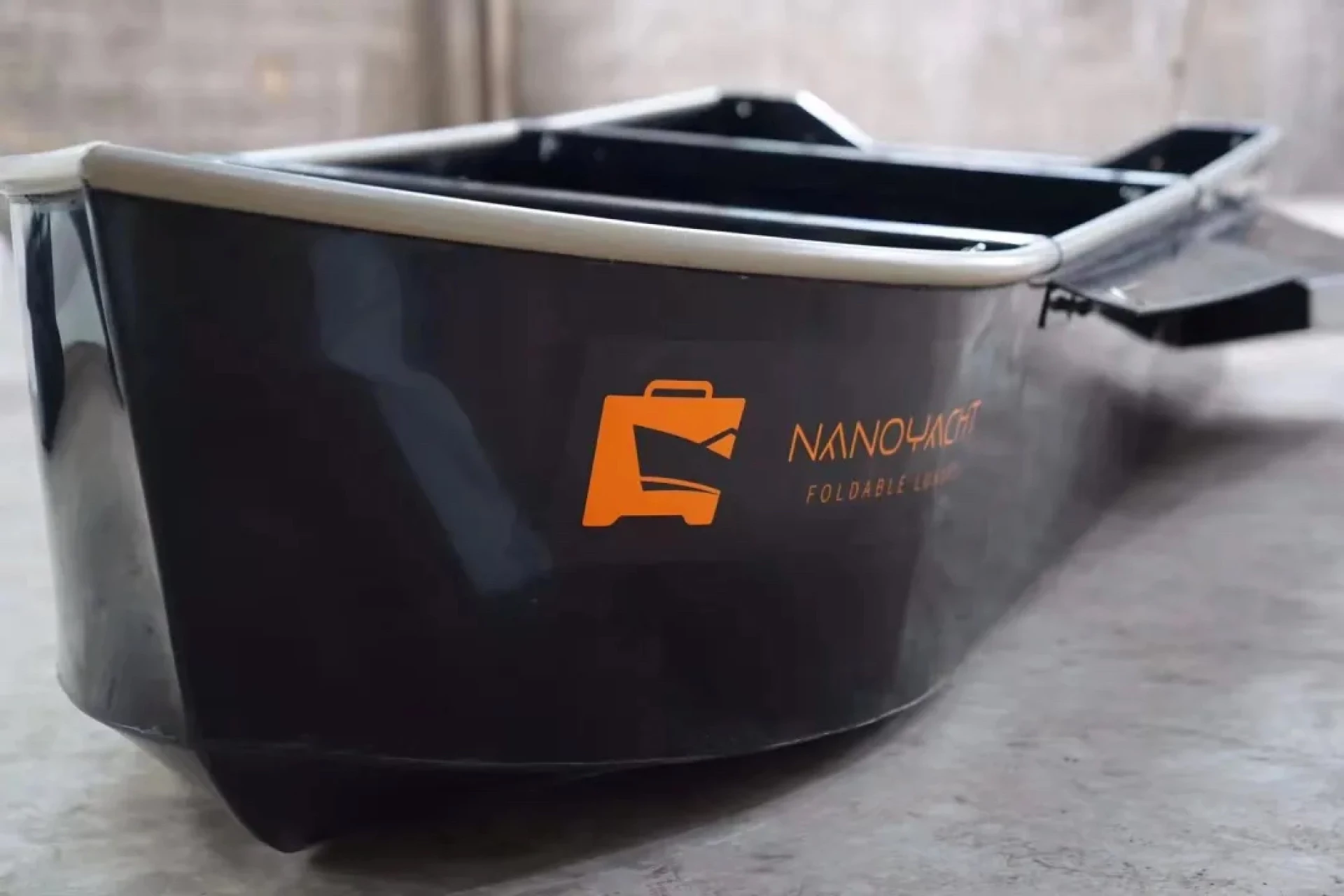Nanoyacht modular boat nests in pieces for transport and storage