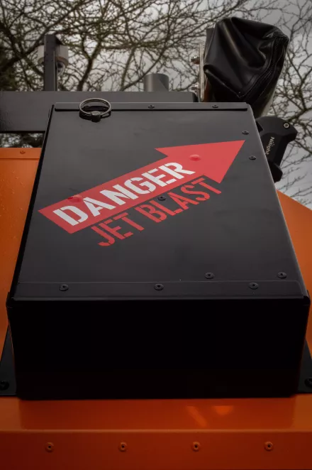 Bear-macing teardrop camper fights off apocalypse with insane features