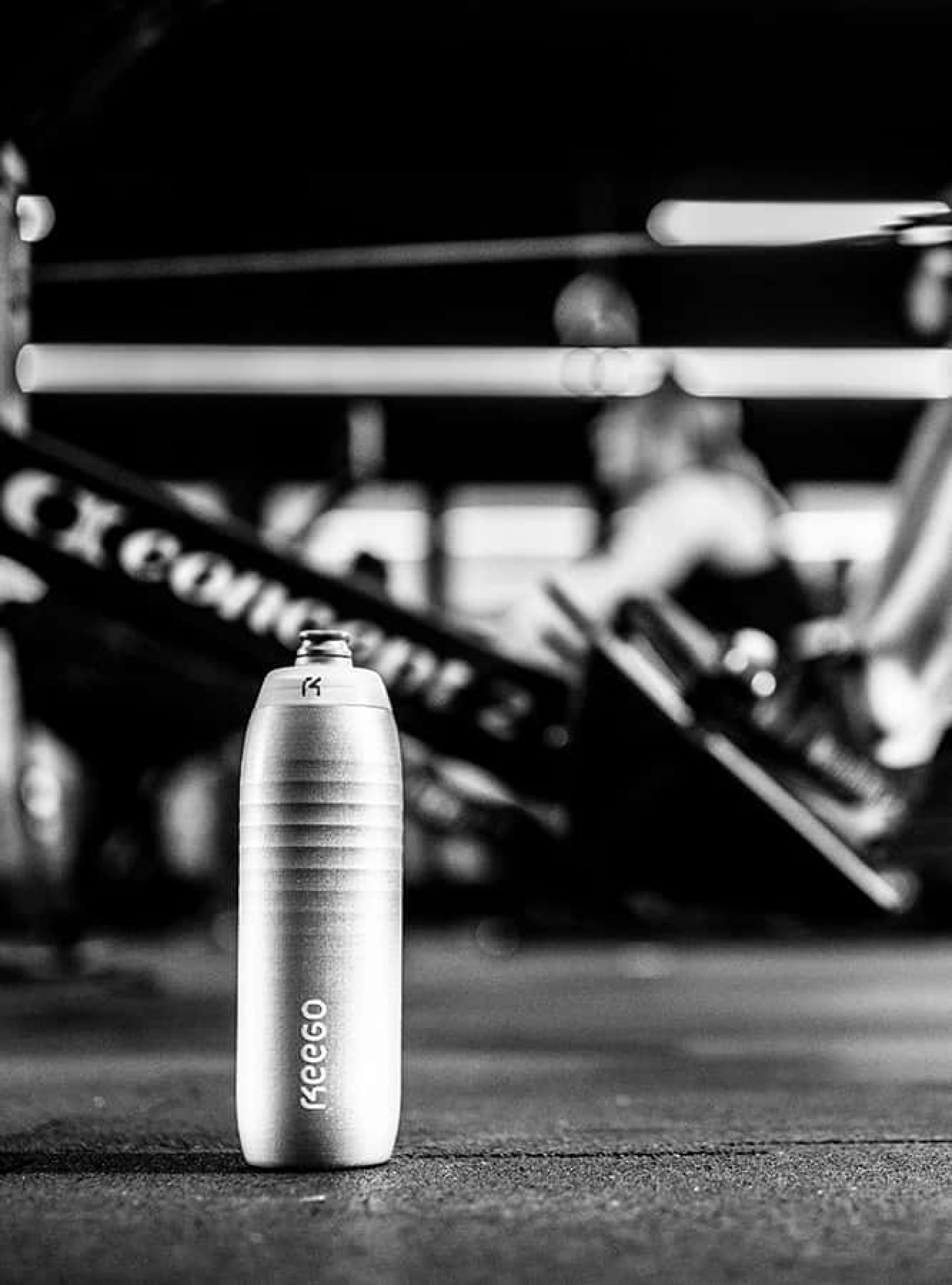 Keego water bottle uses squeezable titanium in place of plastic