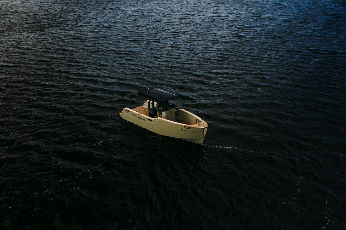 Modular, connected e-boat slips into US waters like an electric eel