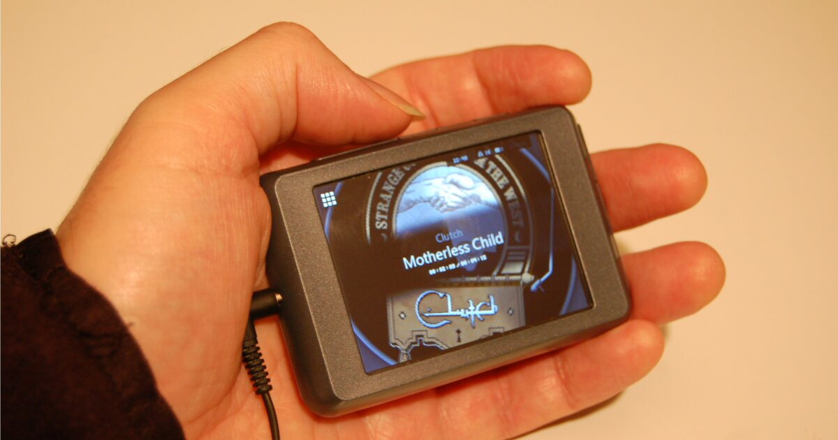 Review: Cowon C2 digital media player