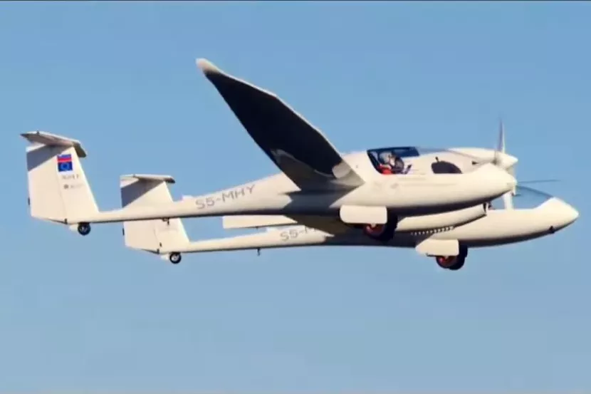 Hydrogen-electric HY4 passenger aircraft sets altitude record