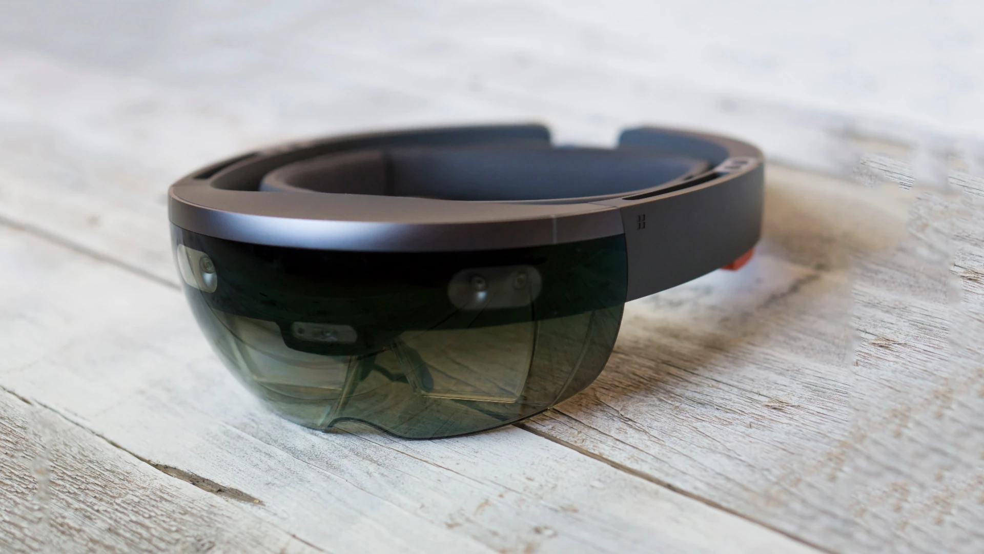 Microsoft HoloLens dev kit review: A peephole into the future