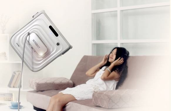Ecovacs Winbot 7 robot cleans windows with sticktoitiveness