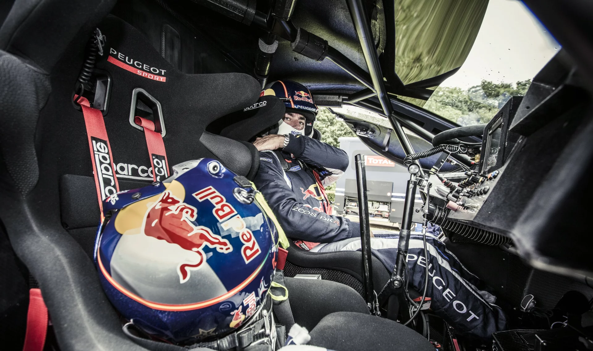 Peugeot 2008 DKR eyes up Dakar with 2WD diesel power