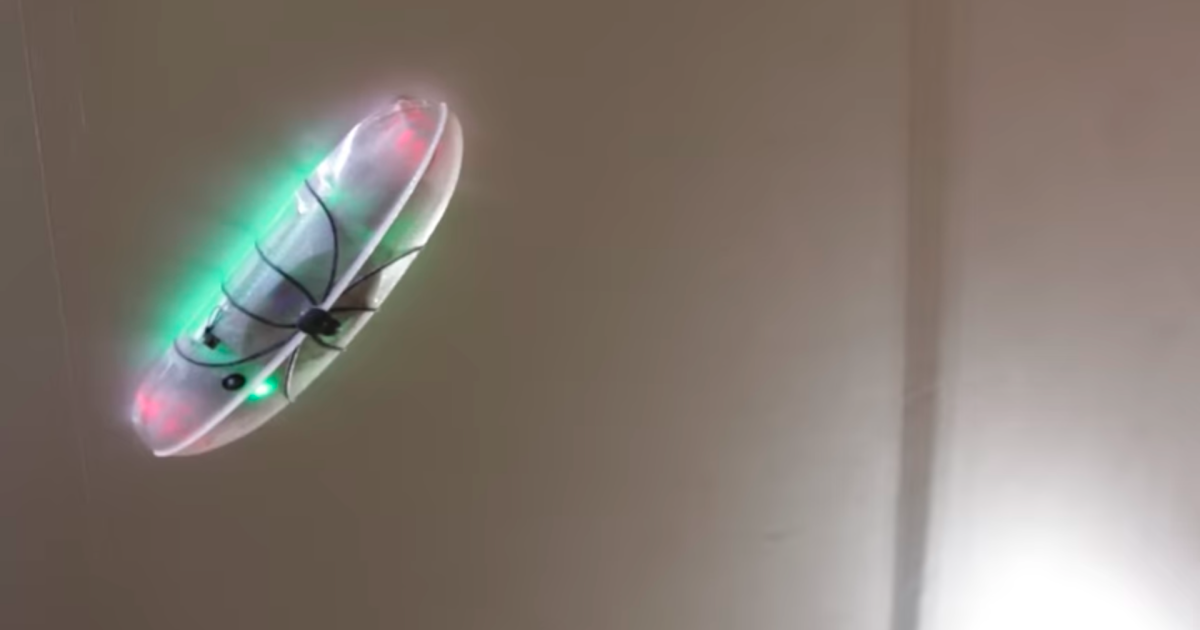 Lockheed Martin's Spider bot skims blimps to plug holes