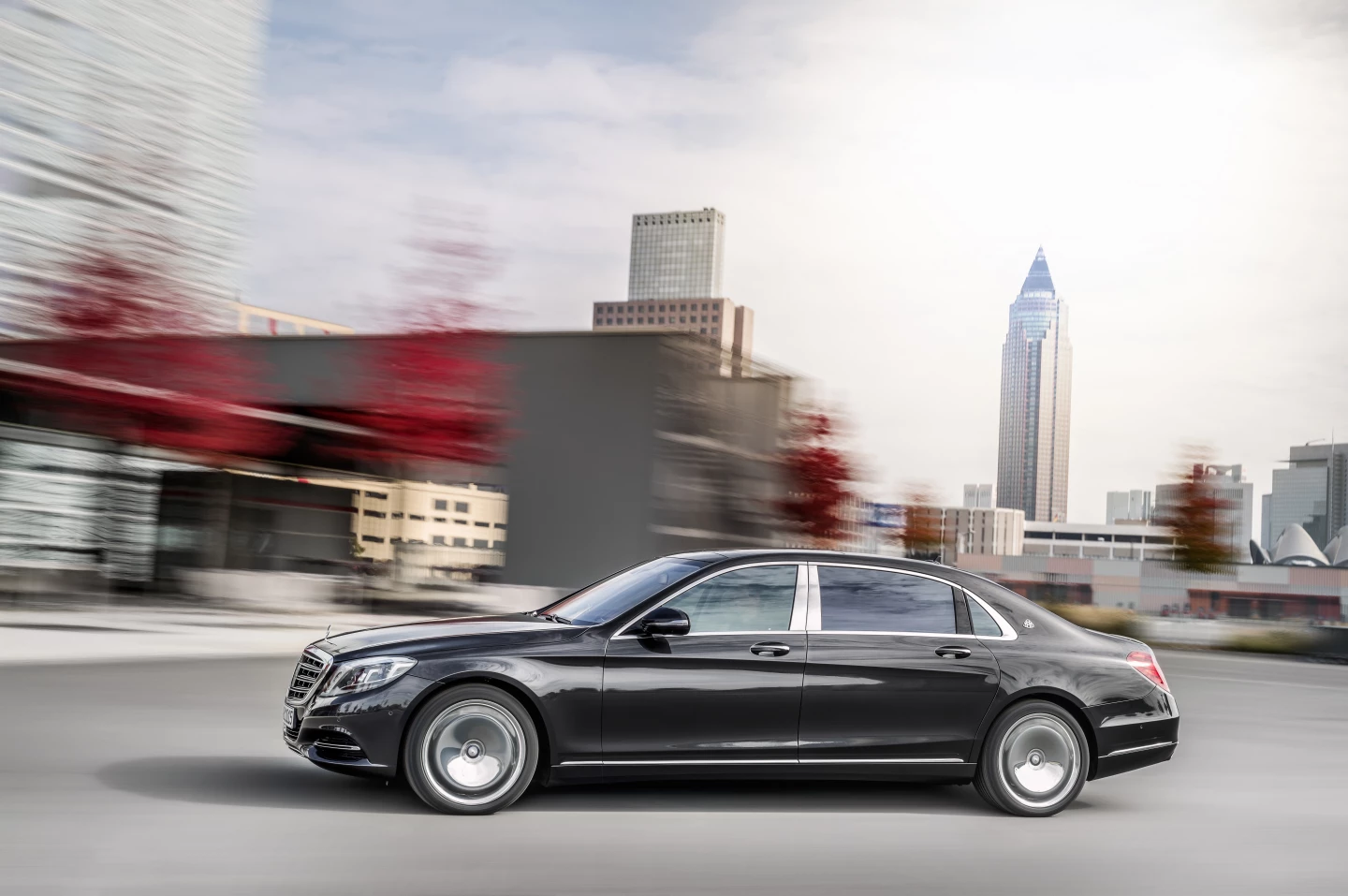 Mercedes provides more details on top-of-the-range Maybach S-Class
