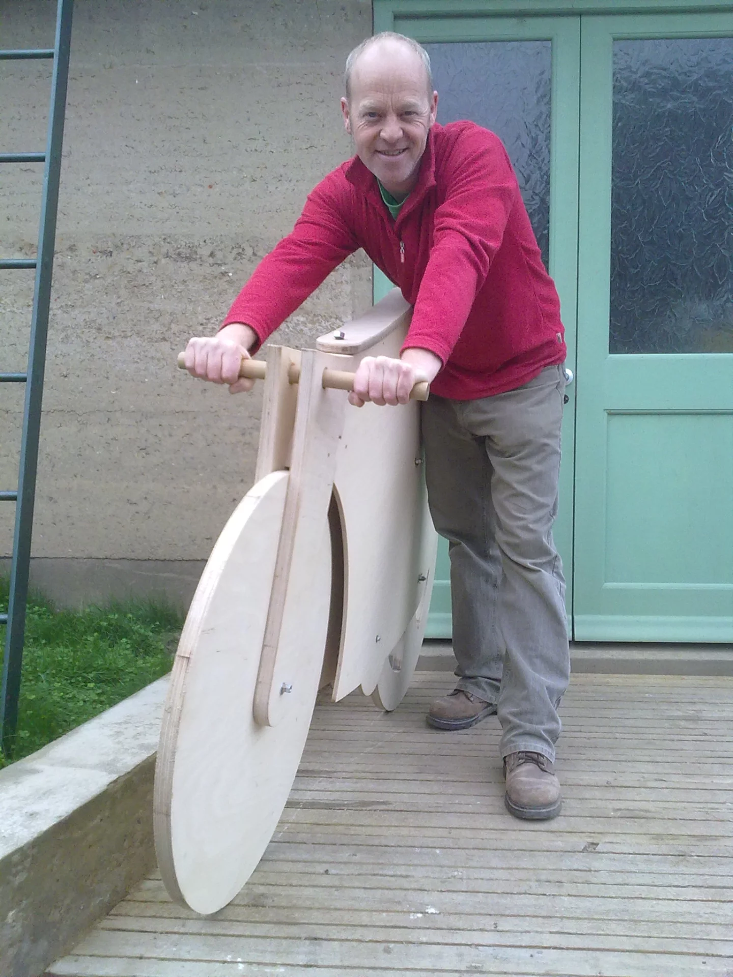 Splinter Bike - a bicycle built ENTIRELY out of wood