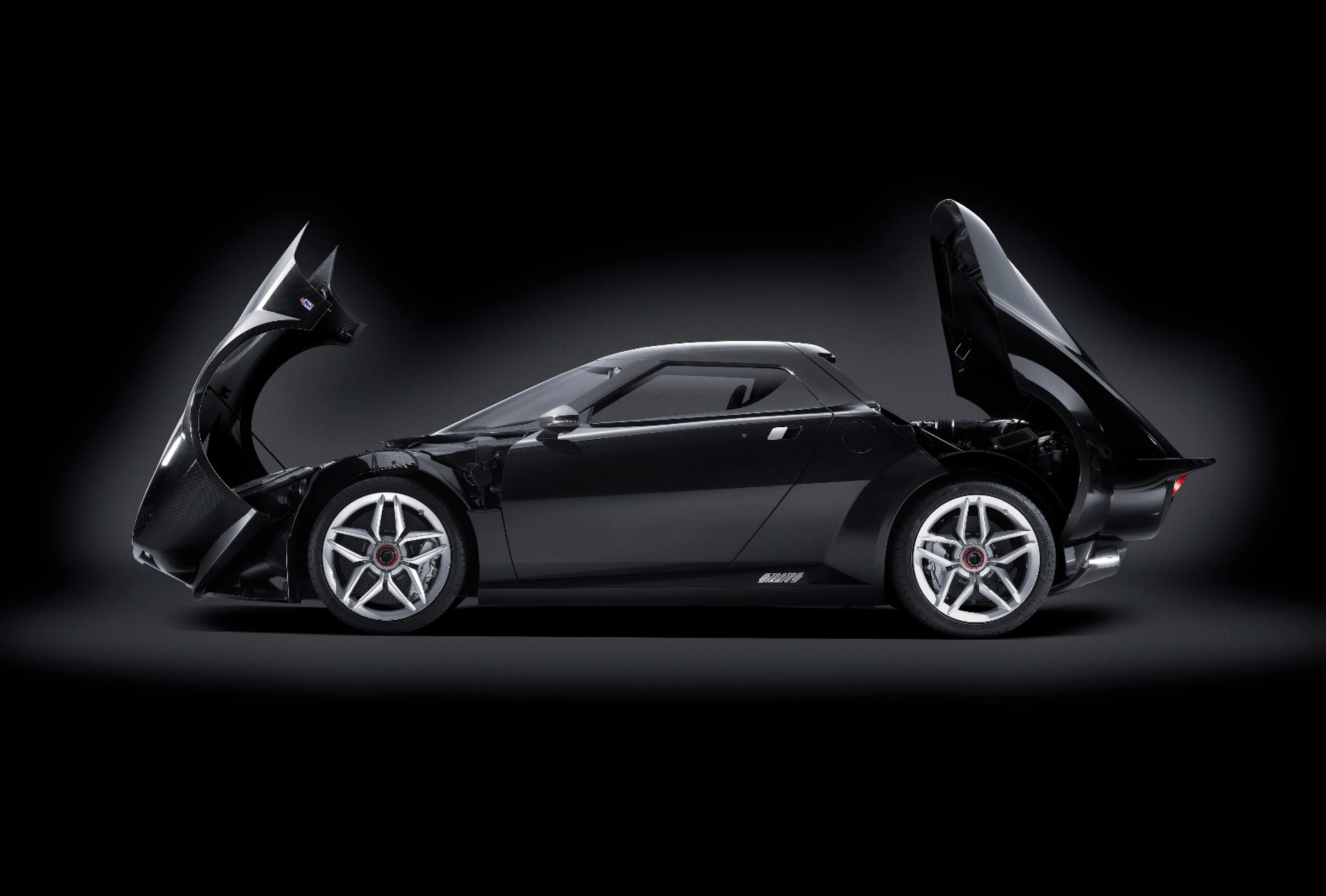 Rally-dominating Stratos gets resurrected